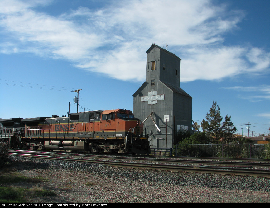 BNSF 977